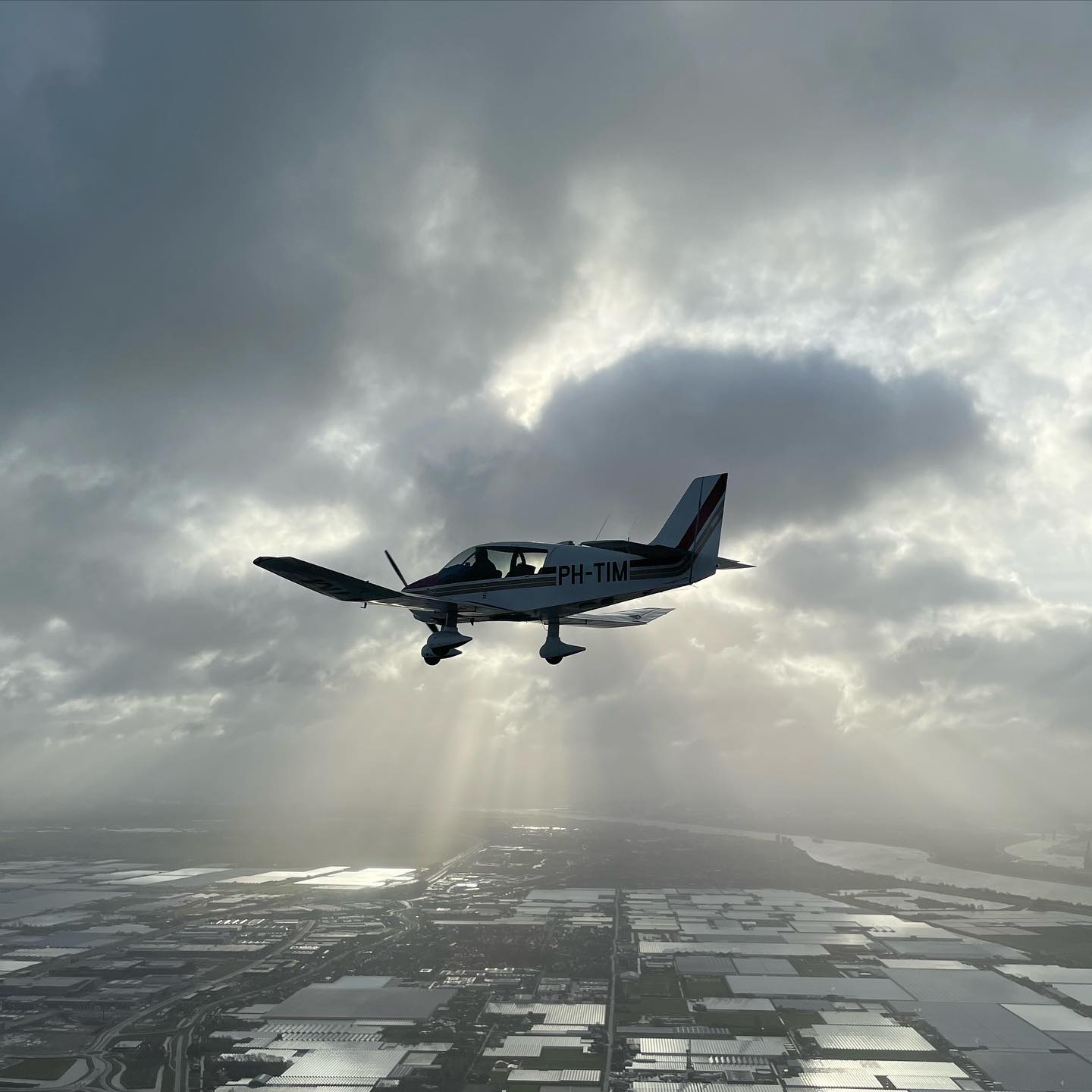 Line Abreast - Victor Romeo Formation